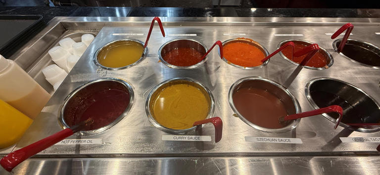 Yummy Bowl's build-your-own Mongolian-style fare lives up to the name ...
