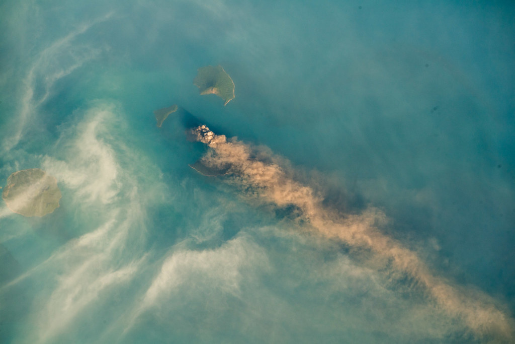 Scientists Monitor Increased Seismic Activity in Pacific