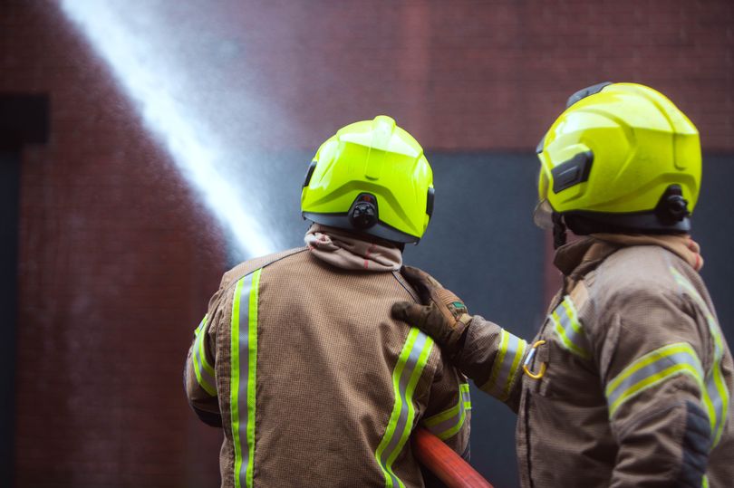Smoke billows as large blaze breaks out in Coventry