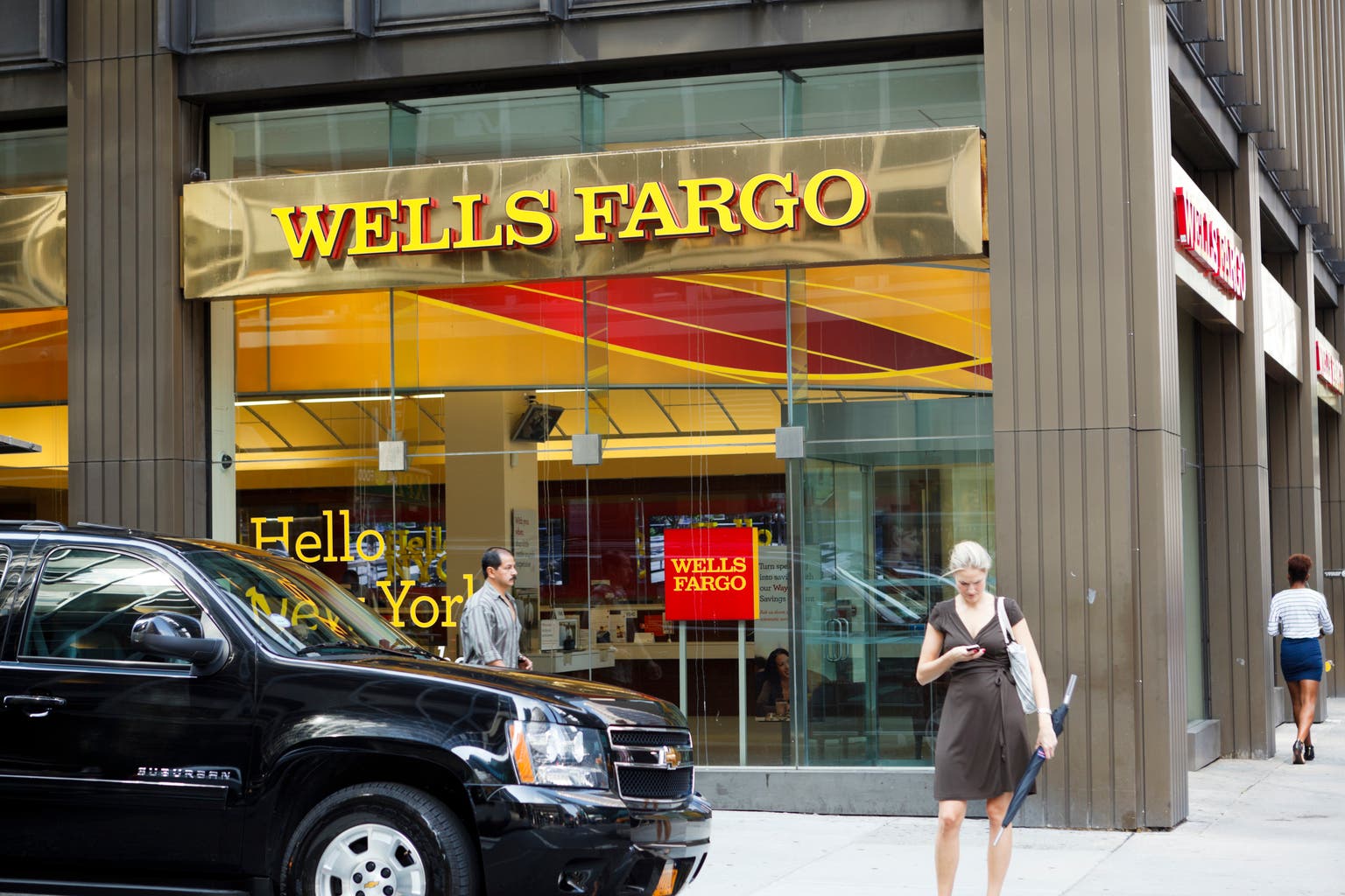 Wells Fargo hires credit-trading veteran for key revenue-driving unit