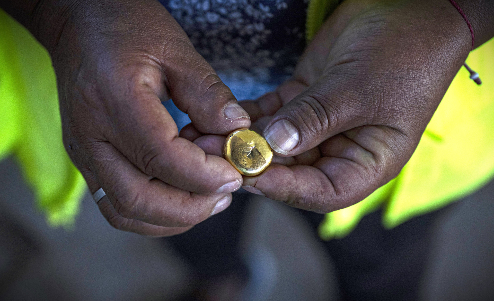 The dark side of the Brazilian gold trade