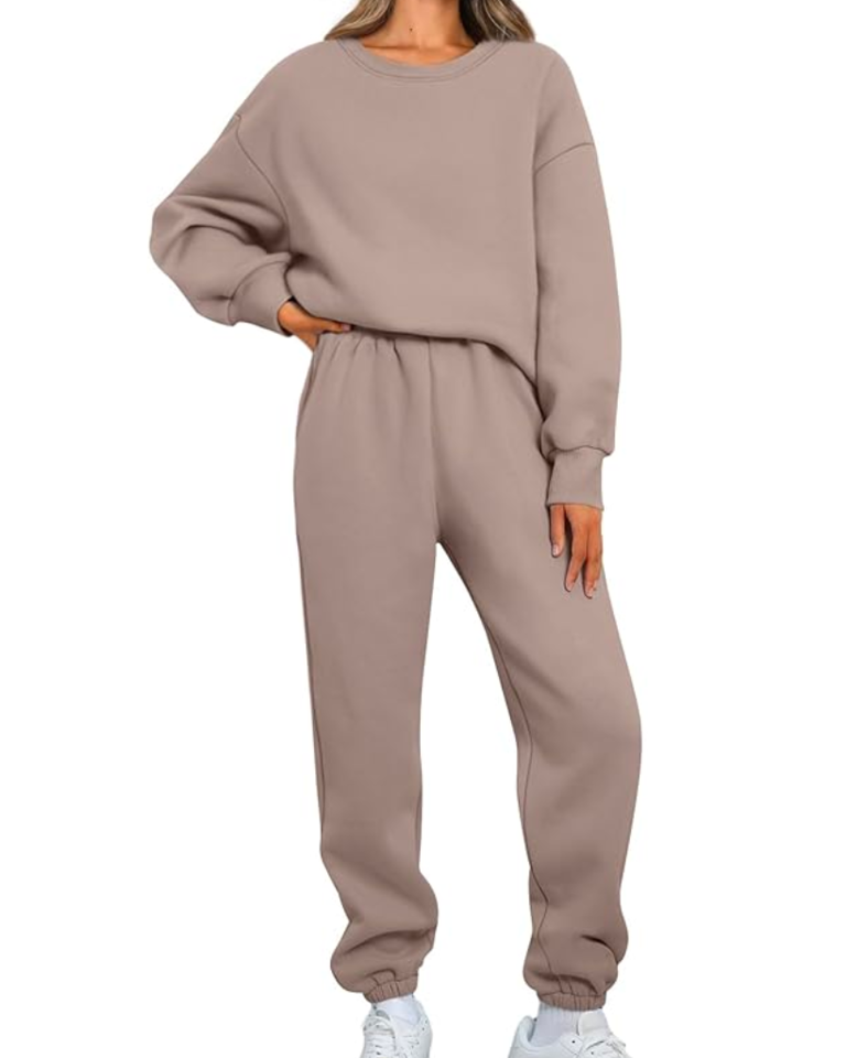 Check Out Some New Cozy Leisure Sets for an Affordable Price