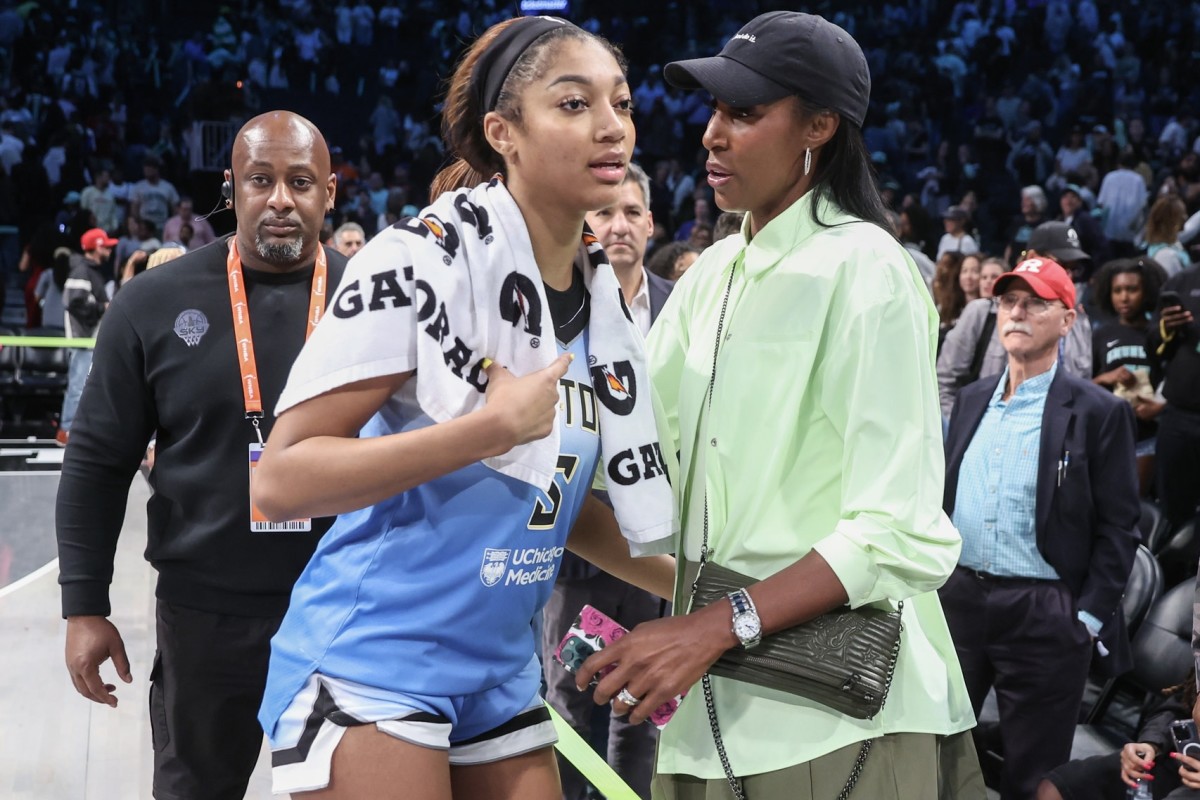 WNBA Legend Lisa Leslie Had Three Words for Angel Reese After Sky’s ...
