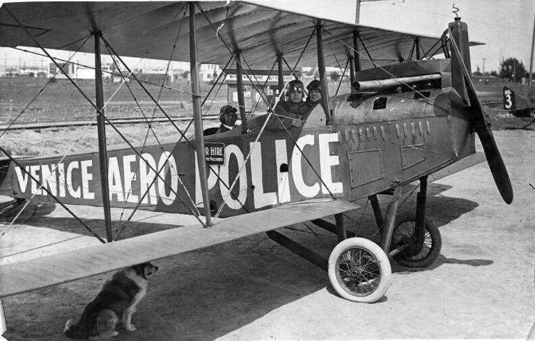These small LA airports are mostly forgotten now, but they pioneered ...