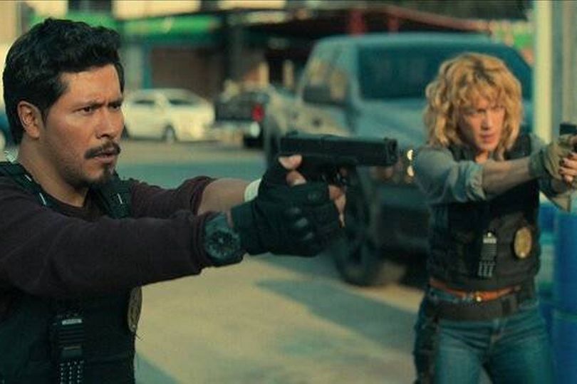 Narcos fans urged to watch Netflix's 'thrilling' new police drama based ...