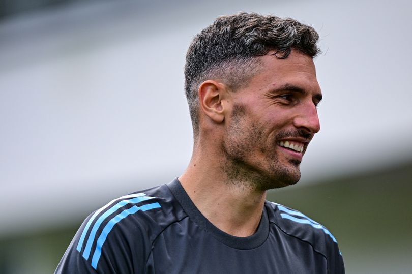 'Golden thank you' - Fabian Schar given Newcastle United contract ...