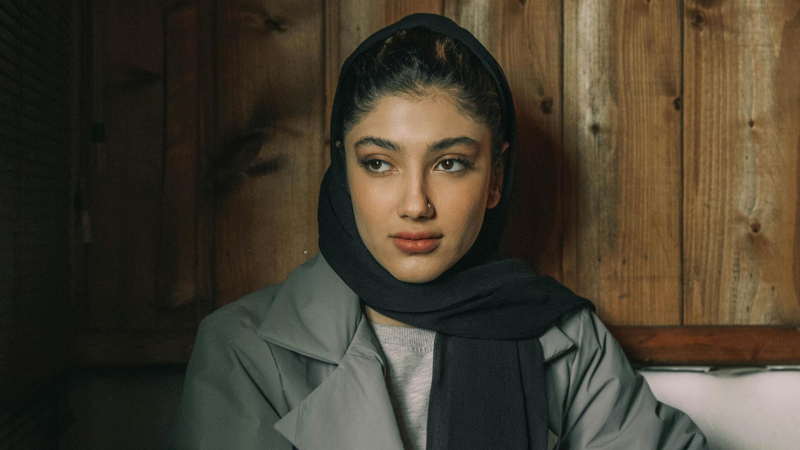 What Is the Gen Z Stare? The Silent Look That Shows People Don't Know ...