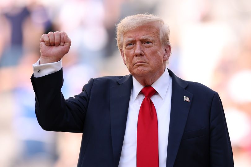 Donald Trump's 'swollen ankles' spark fresh health fears as president ...