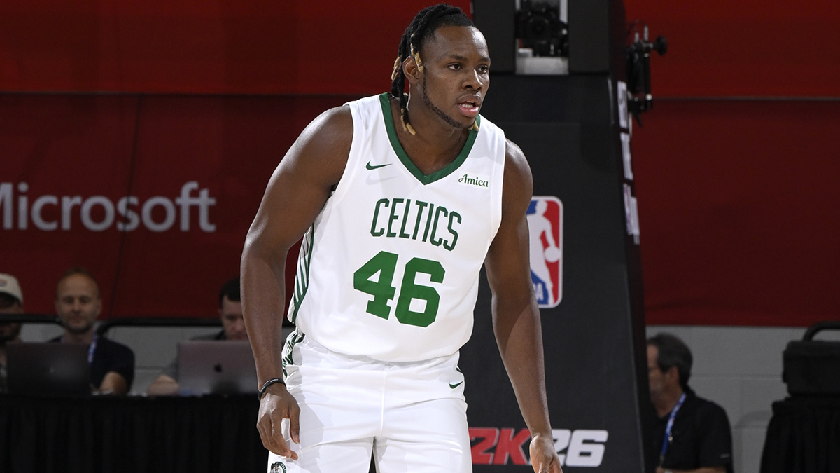 Drew Peterson leaving Celtics to join Hornets on two-way deal