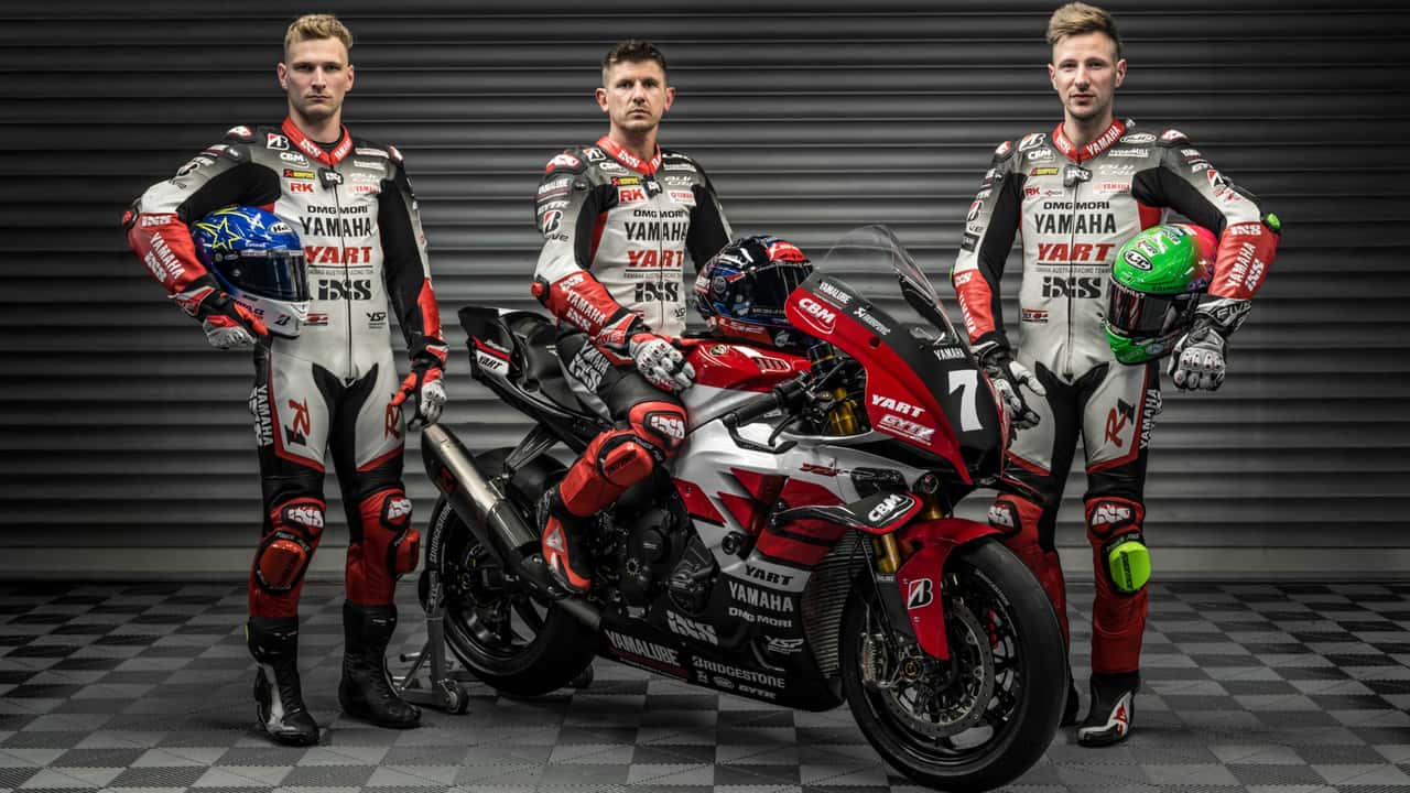 Yamaha’s Suzuka R1 Race Bike Livery Is Straight Out of the Glory Days
