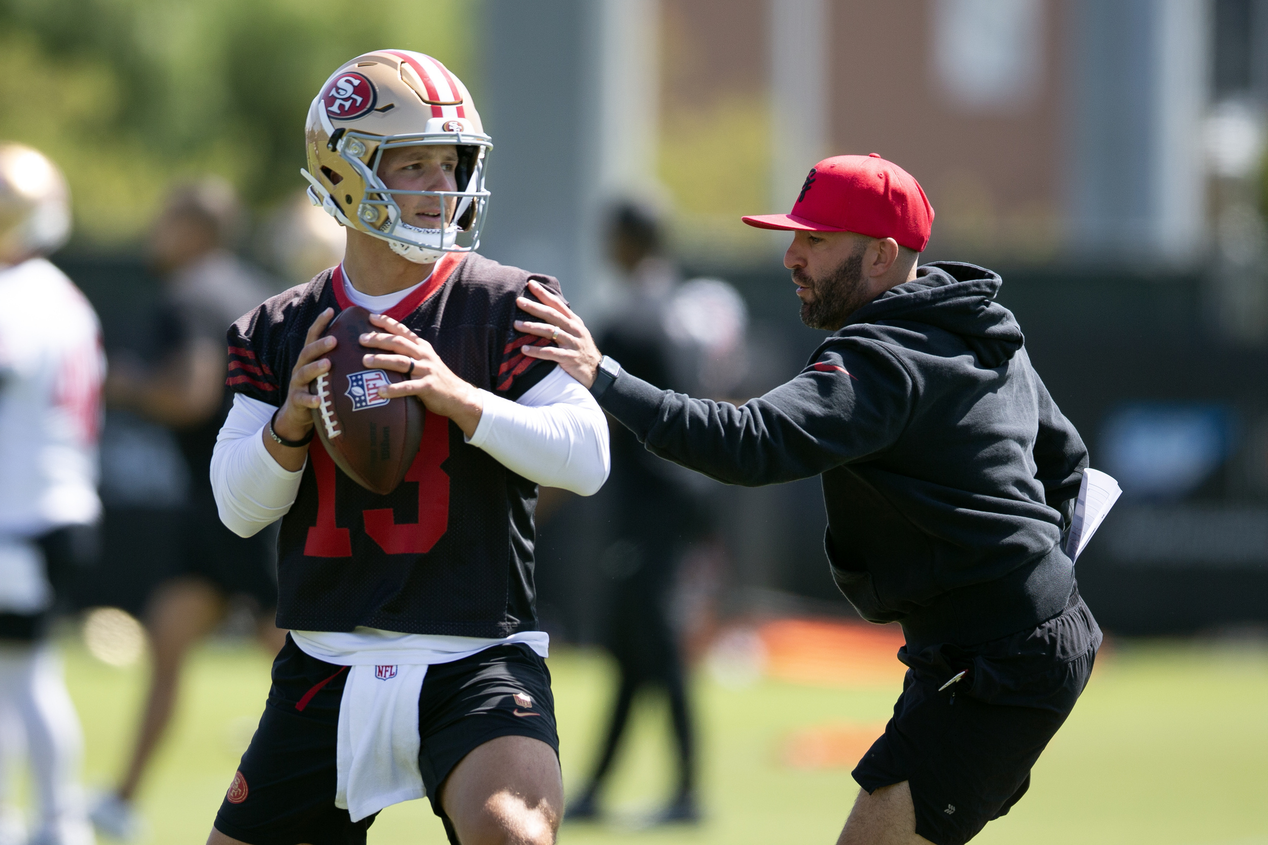 Joe Montana offers strong reaction to 49ers paying Brock Purdy