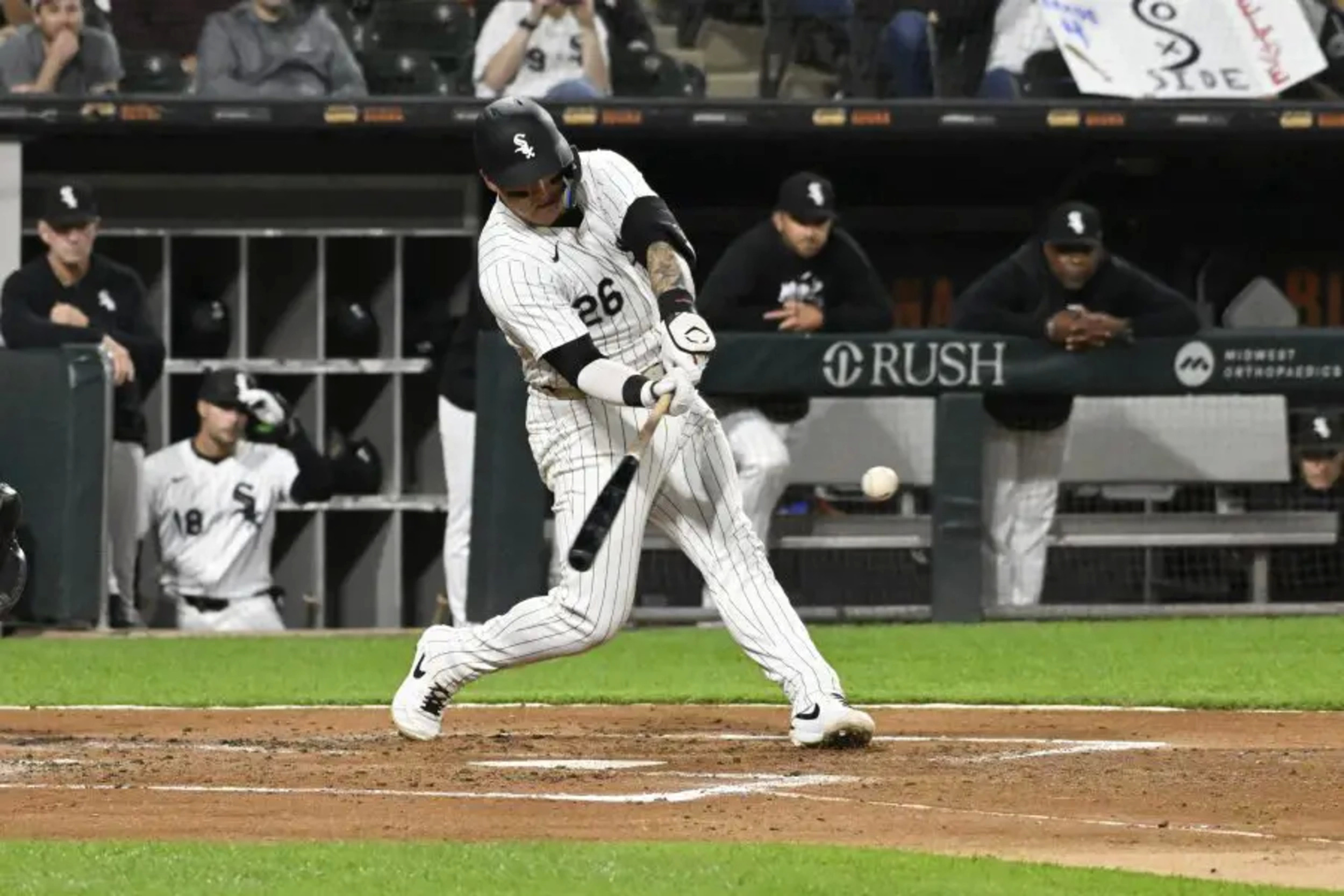 Chicago White Sox catcher drawing trade interest from San Diego Padres ...