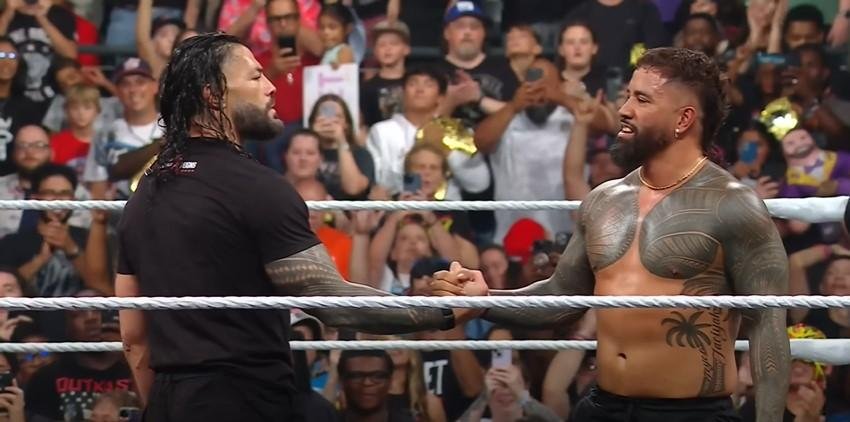 WWE 'Raw': Roman Reigns returns, CM Punk earns title shot