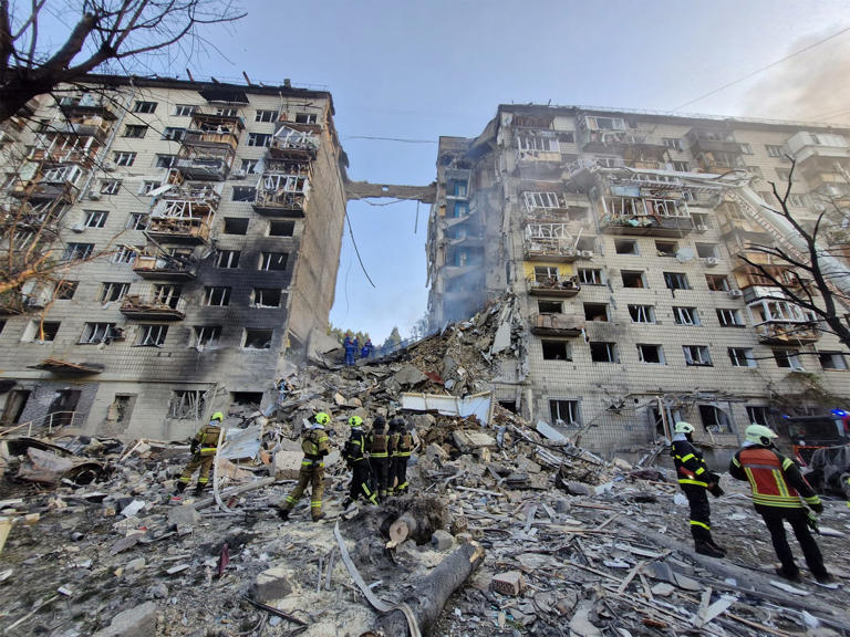 How the Patriot system protects Ukraine from Russia's deadly ballistic ...