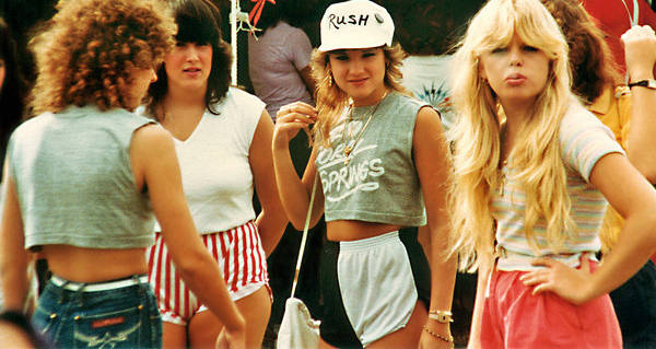 55 vintage photos of your parents being cooler than you will ever be