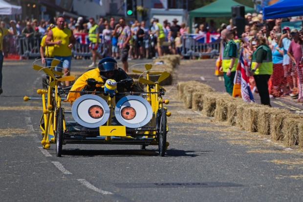 PICTURES: Homemade carts hurtle down High Street in 'amazing' race