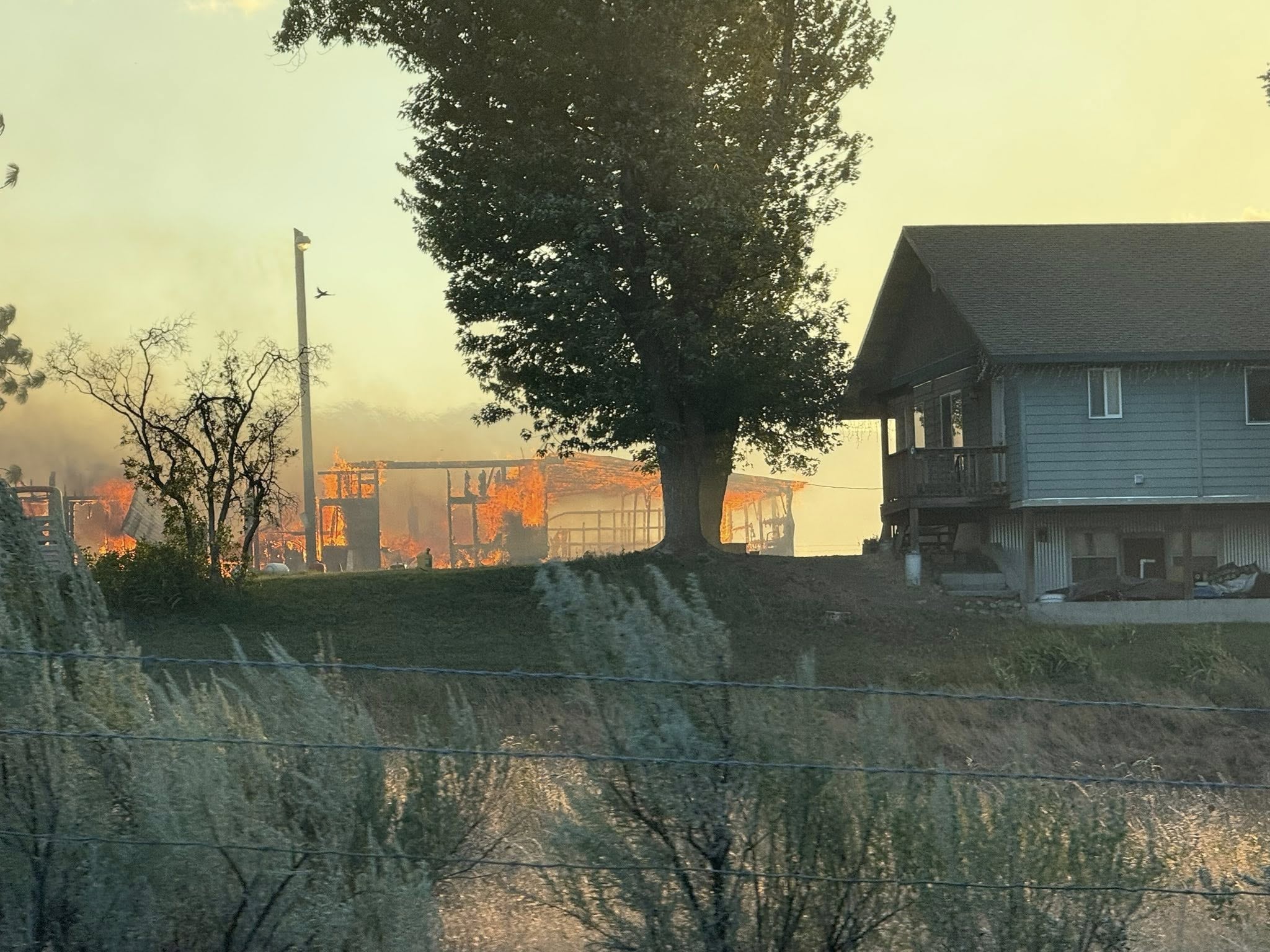 Evacuations underway for Greenacres Fire in Omak