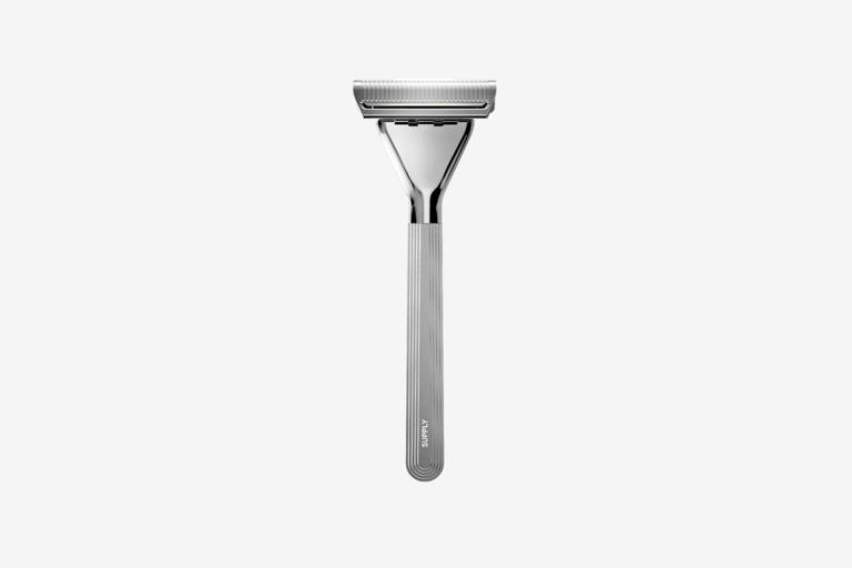Review: Supply’s Single-Blade Razor Promises an Old-School Barbershop Shave