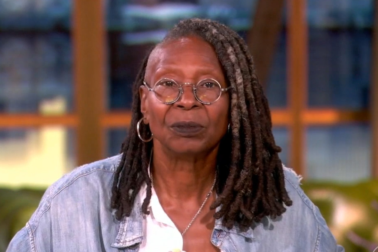 Whoopi Goldberg Claps Back At Obama’s Claim That Democrats Need To Stop ...