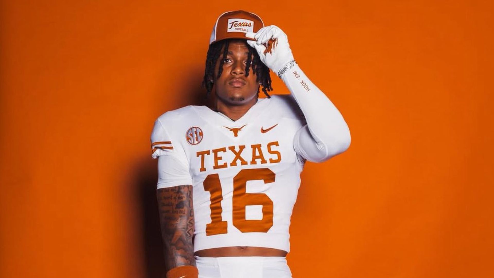 Five-star LB Tyler Atkinson commits to Texas over Clemson, Georgia, and ...