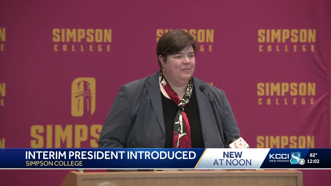 Simpson College officially introduces interim president