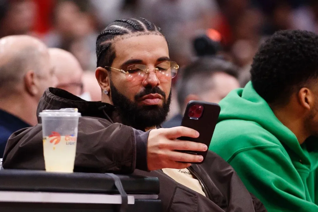 Should Drake Just Take a Year Off and Disappear?