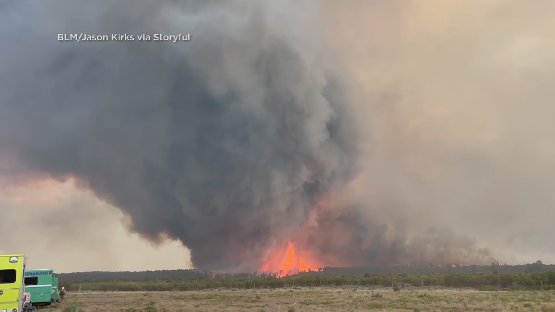 "Firenado" captured on video as Deer Creek Fire crosses from Utah into ...