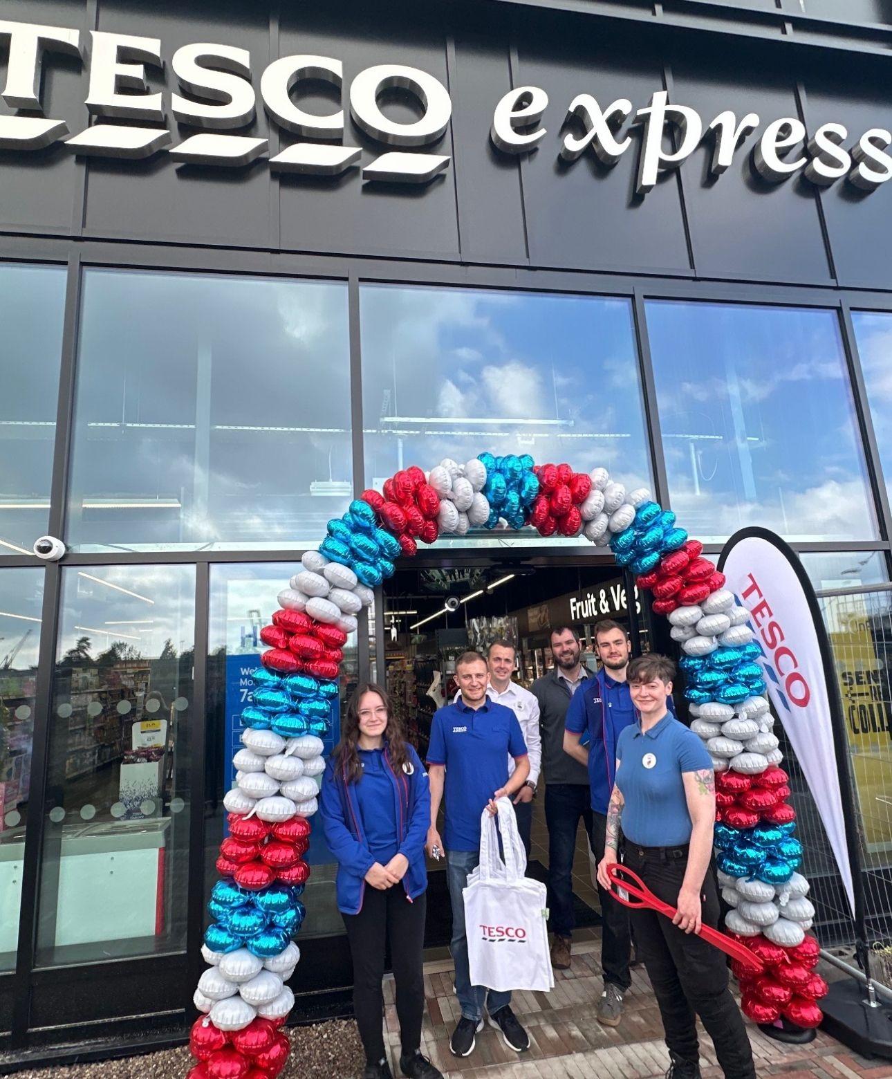 New Tesco Express store opens in Edinburgh district