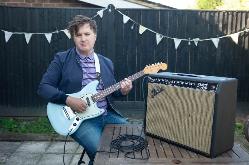 Dad who bought guitar amp on Facebook floored by previous rock star owner