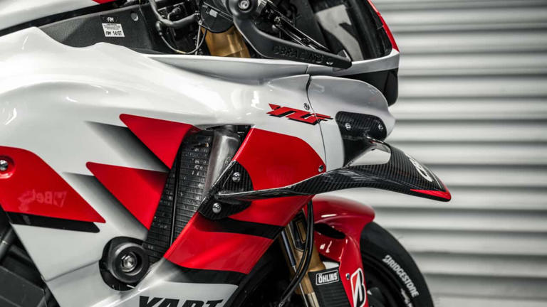 Yamaha’s Suzuka R1 Race Bike Livery Is Straight Out of the Glory Days