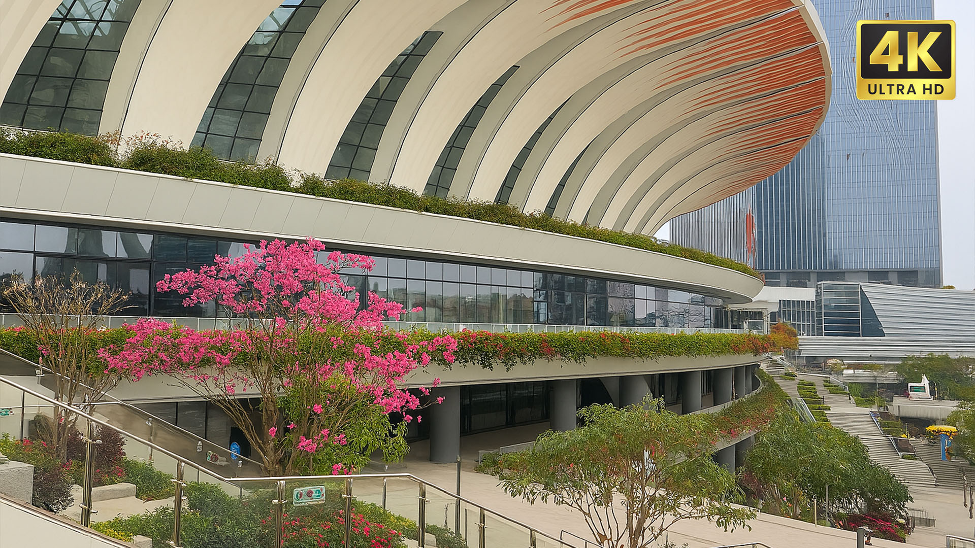 China's Most Futuristic Train Station Looks Like a Real Spaceship