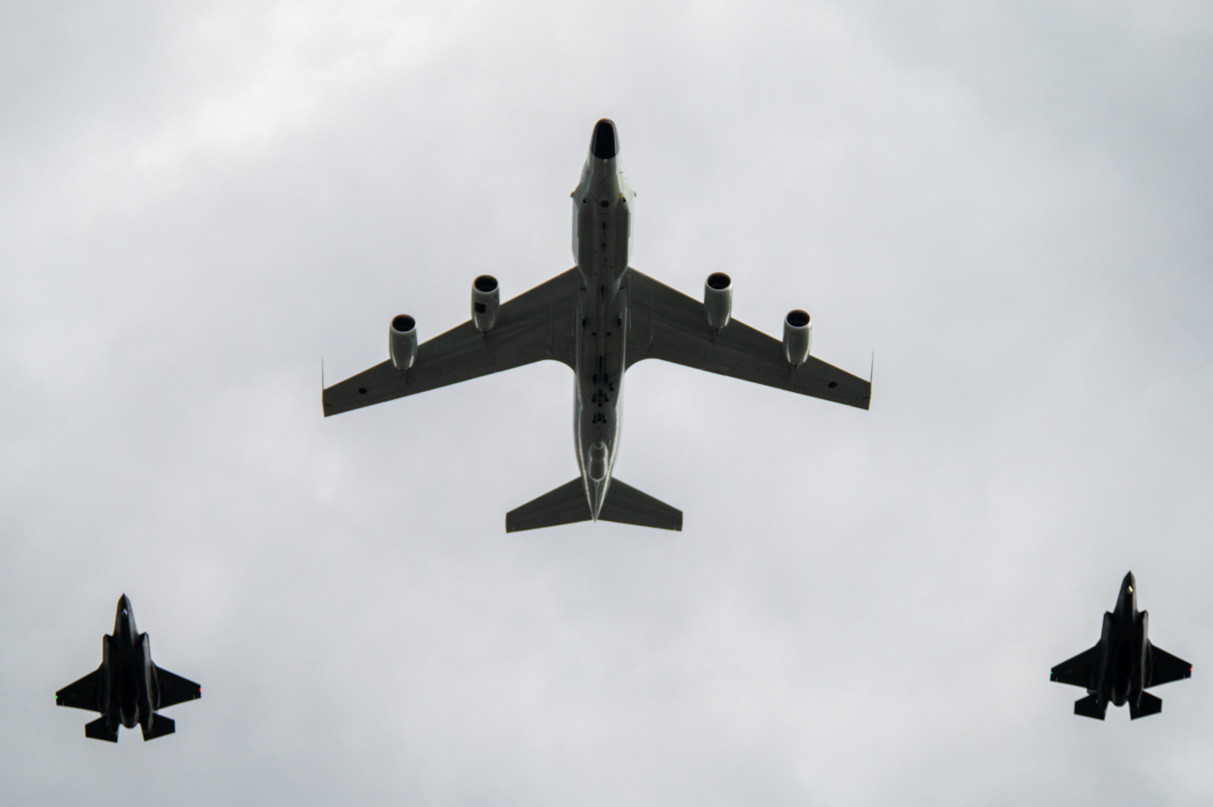 NATO spy planes make pincer move over Russia