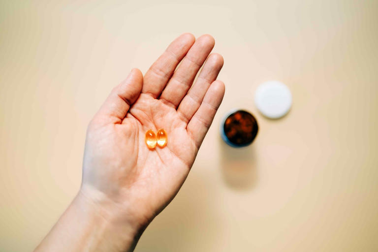 10 supplements that lower cortisol levels naturally