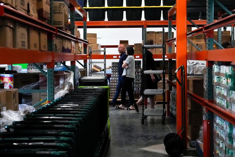 The North Liberty Community Pantry celebrates milestone with ribbon ...