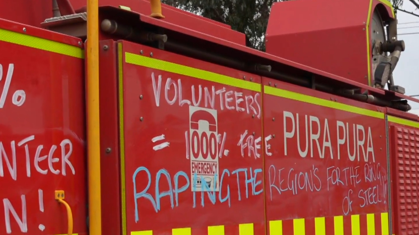 Victorian Liberal leader 'unaware' of offensive slogans at protest