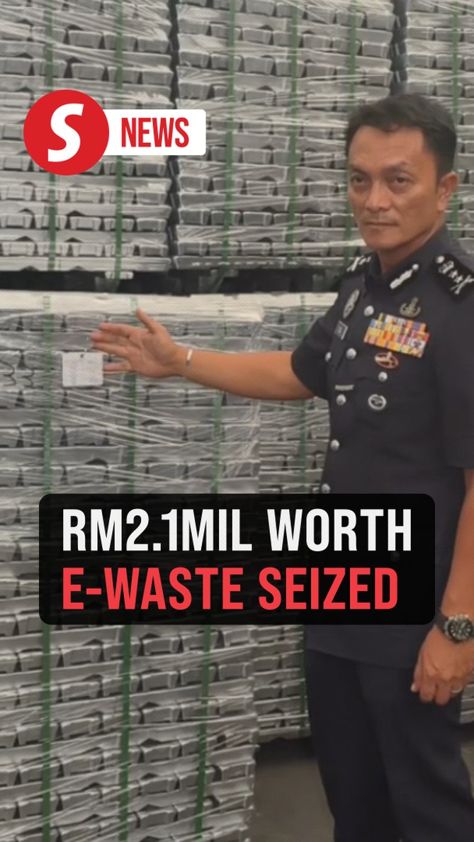Cops seize illegal e-waste worth RM2.1mil in Melaka