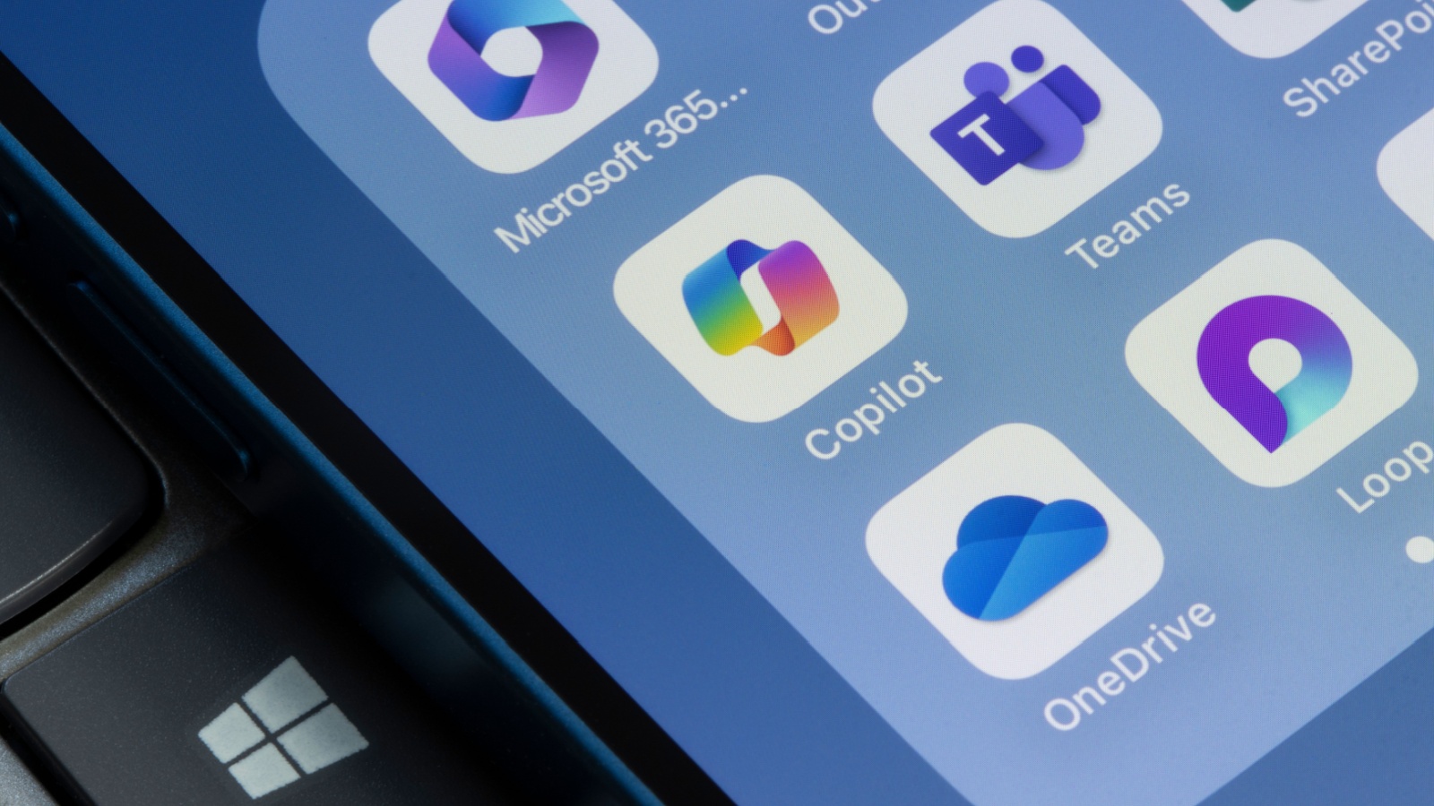 Microsoft Copilot’s latest U.S update delivers powerful tools for every ...