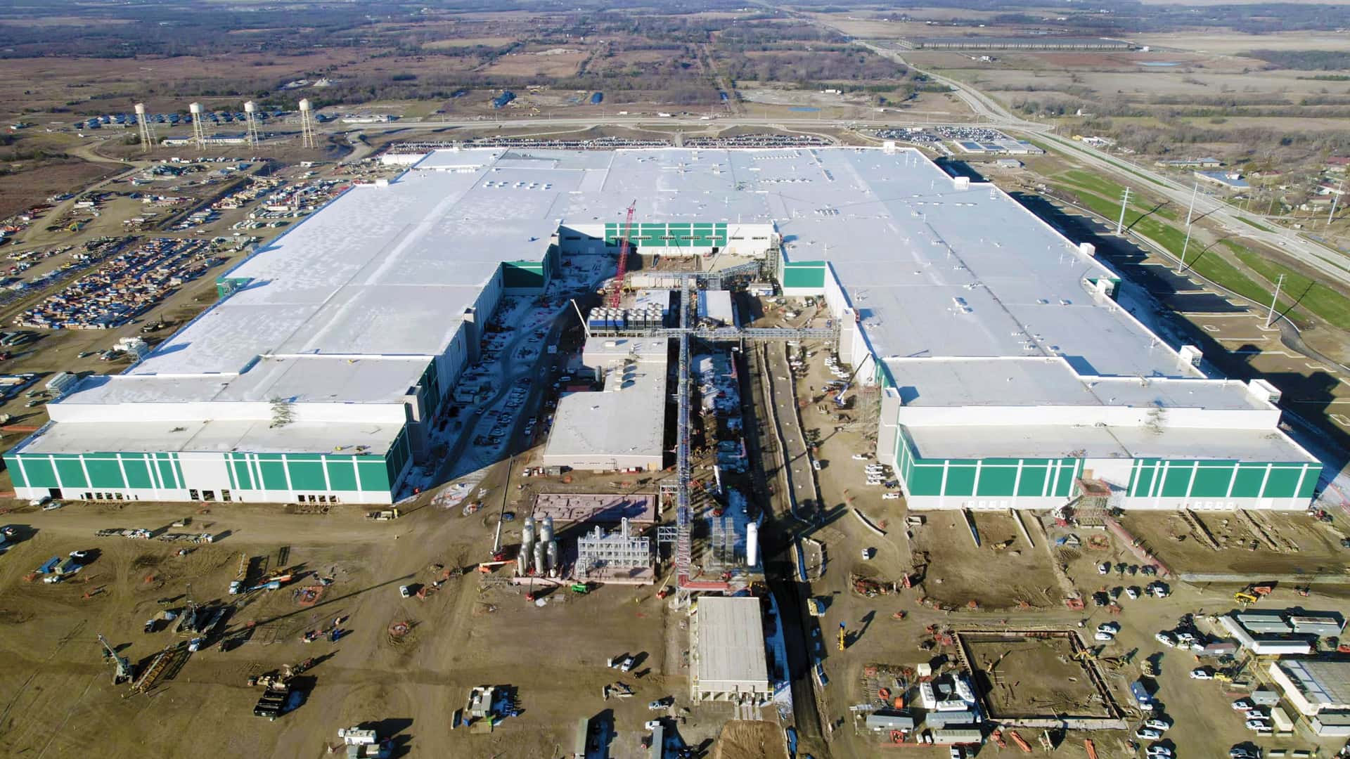 Panasonic Opens World’s Largest EV Battery Plant In Kansas