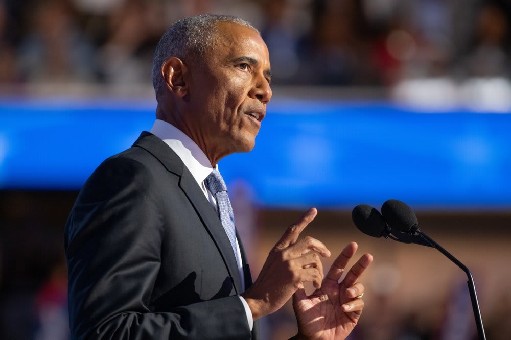 Fight Trump or 'finish that kitchen rehab': Obama tears into law firms