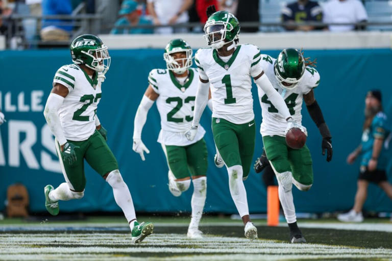 Report: NY Jets Two Time All-Pro Cornerback Agrees to New Contract ...