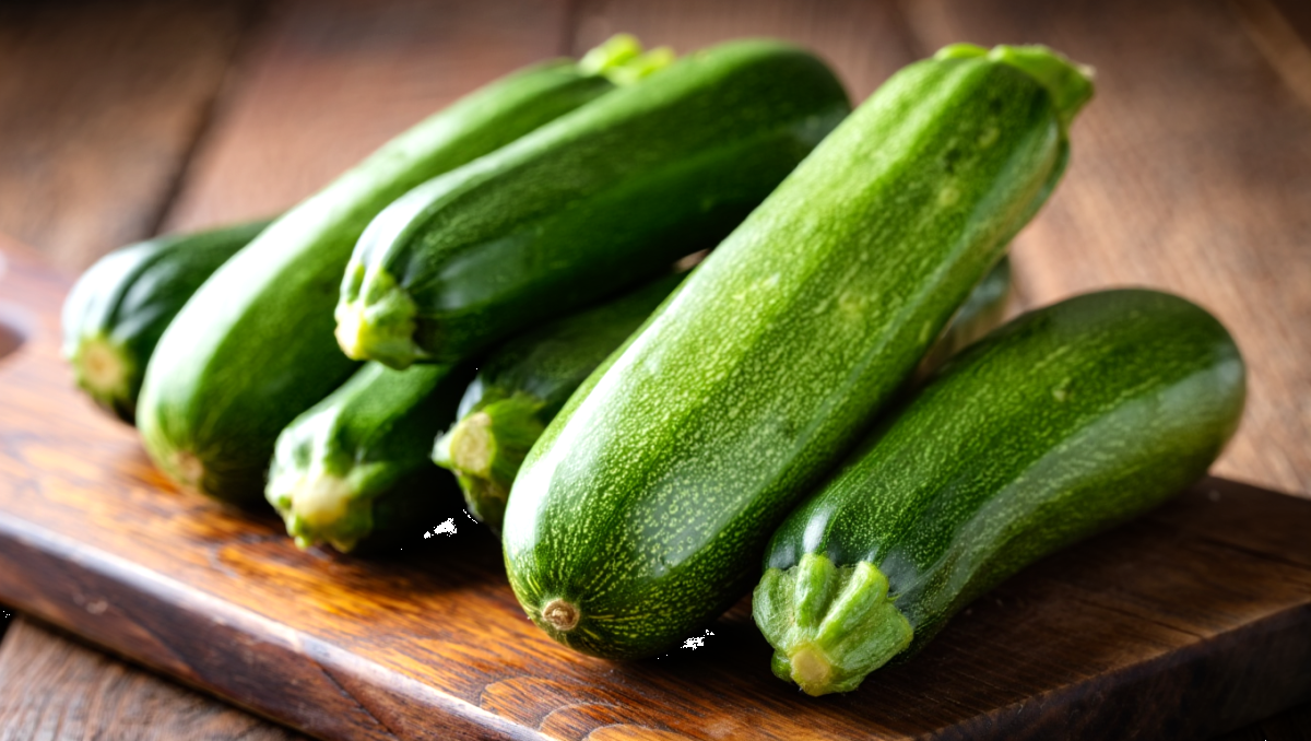 La courgette : crue ou cuite, nos 8 recettes pour sublimer la star de l’été