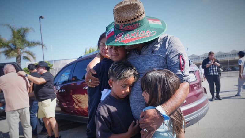 Federal raids lead to over 300 immigrant arrests at California cannabis ...