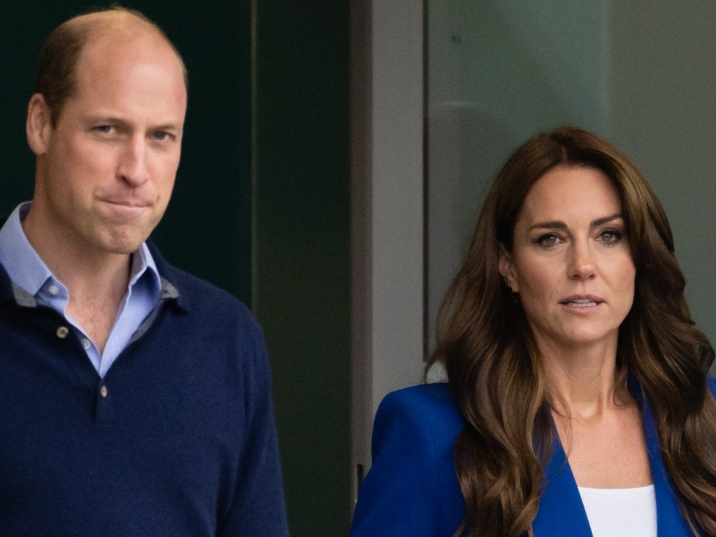 Prince William & Kate Middleton's Secret Yacht Vacation Has Royal ...