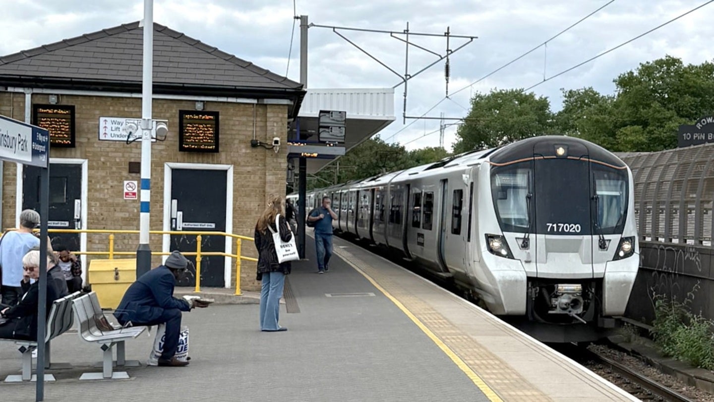 GTR and Siemens Mobility operate first Class 717 train using updated ETCS