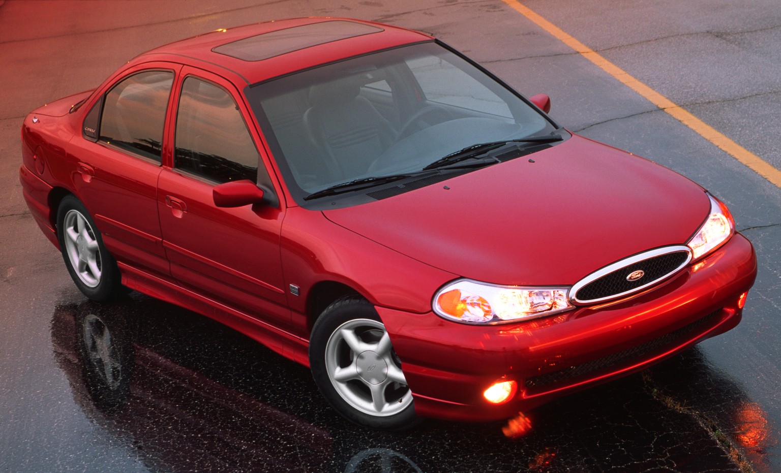 10 Performance Cars From the 1990s No One Remembers