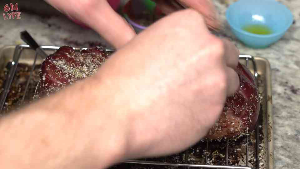 Best Way To Reverse Sear a Filet Mignon (Double Rest Method)