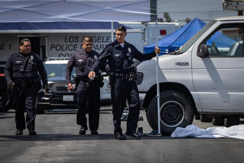 Shootings by LAPD on the rise as officers open fire 4 times in 2 weeks