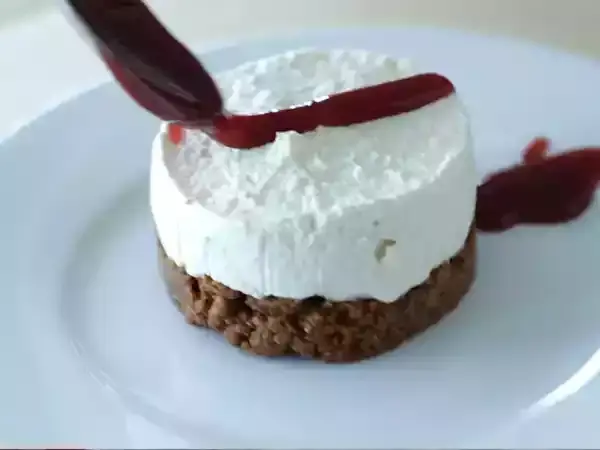 How to make homemade fruit coulis?