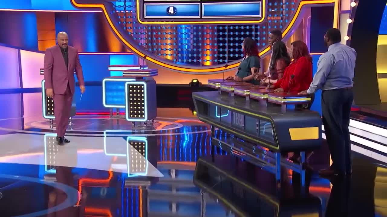 DUMB answer STUNS Steve Harvey!