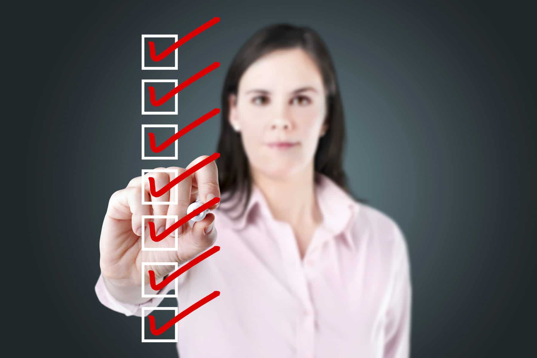 3 CRA Red Flags That Could Cost You Your OAS Benefits